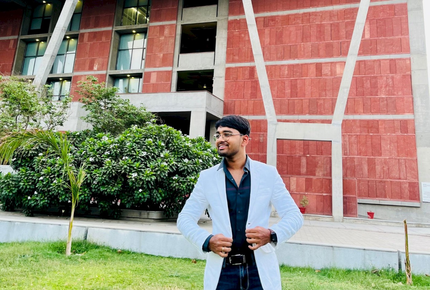 Harsh Shah to Join King's College London